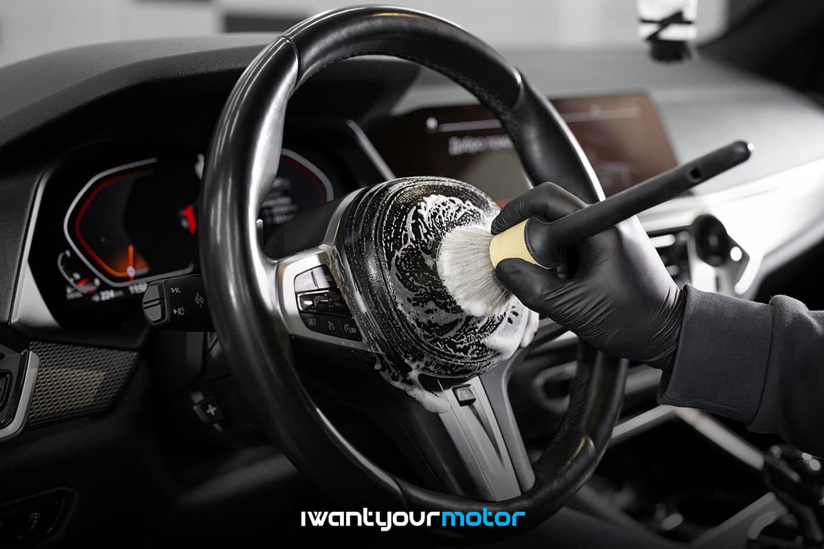 Quick Interior Detailing Tips to Sell Your Car Fast - madmanmotors